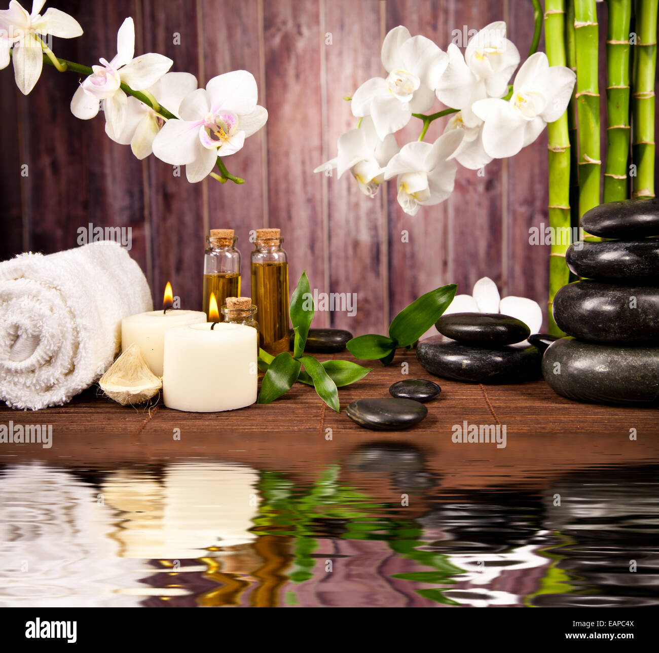 Spa still life with water reflection Stock Photo - Alamy