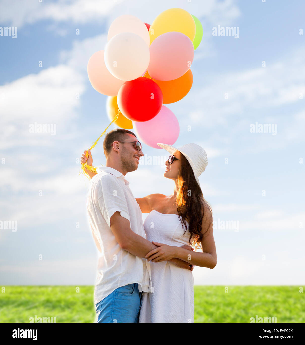 Beautiful couple balloons hi-res stock photography and images - Alamy