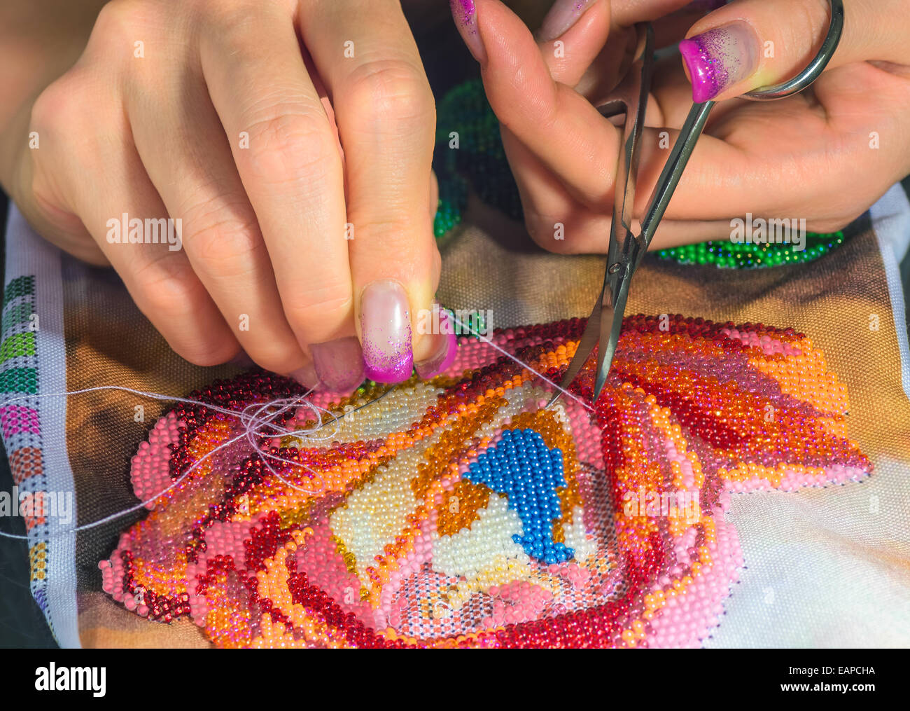 Hand sew hi-res stock photography and images - Alamy