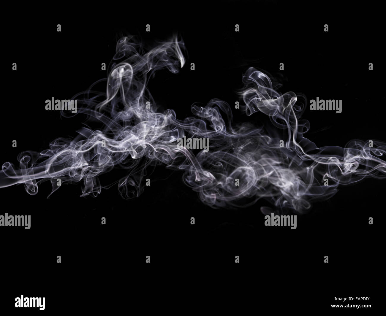 Black smoke background hi-res stock photography and images - Alamy