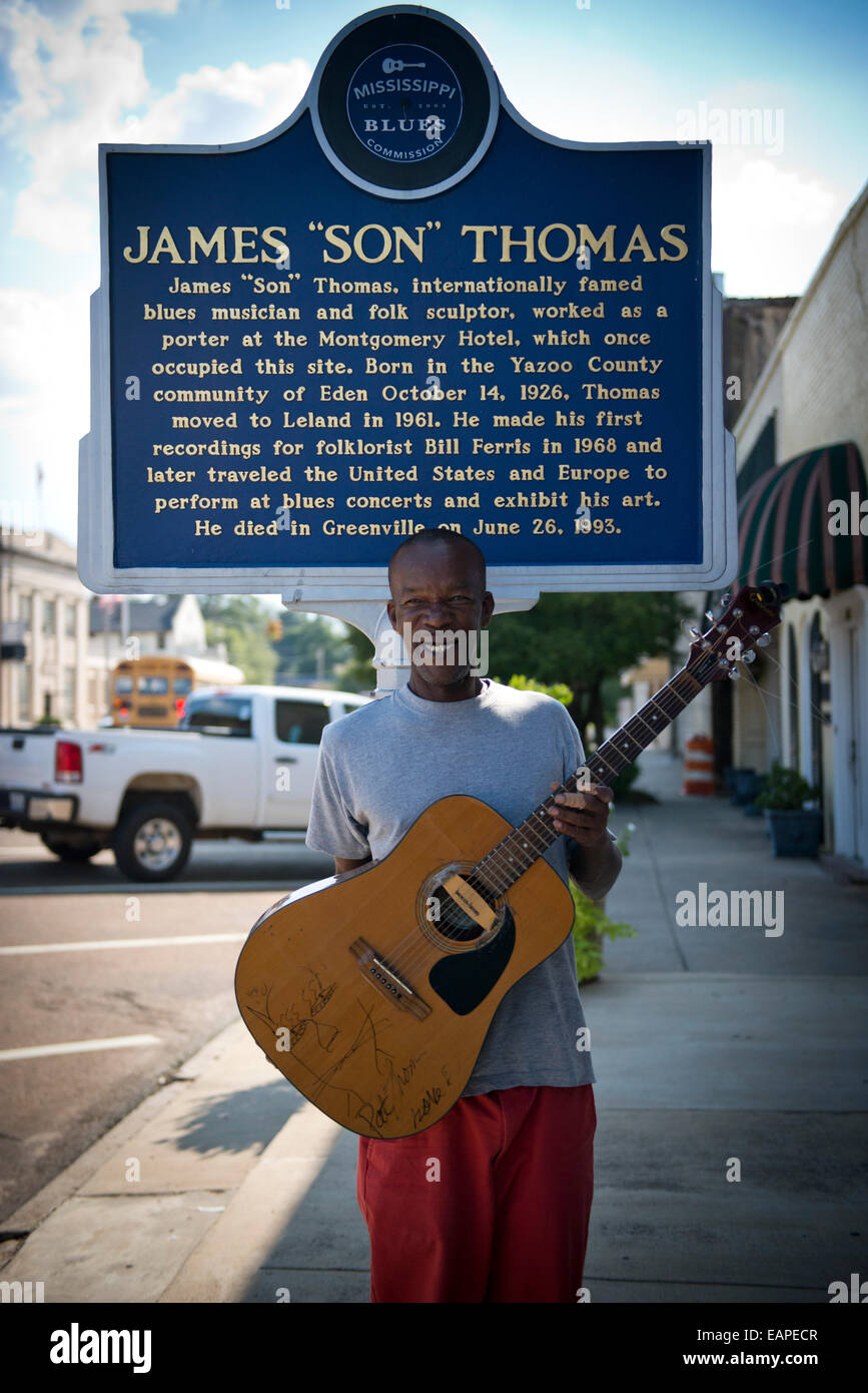 Pat Thomas, Son of James "Son" Thomas. Bluesman. Hwy 61 Blues Museum ...