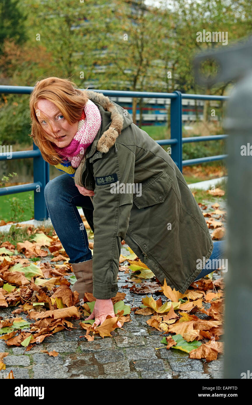 Woman slipping on pavement hi-res stock photography and images - Alamy