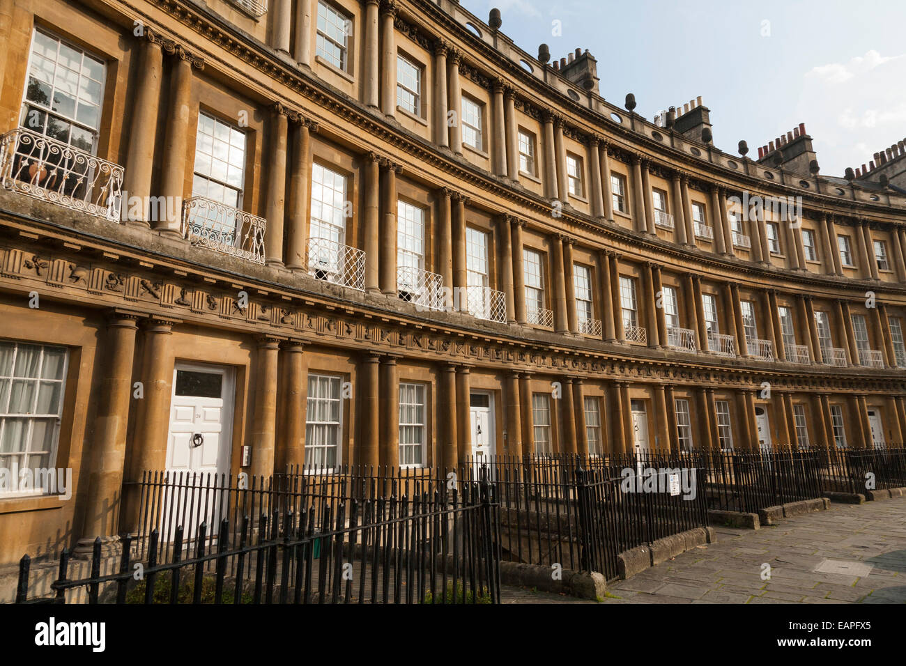 Georgian crescent in bath hi-res stock photography and images - Alamy
