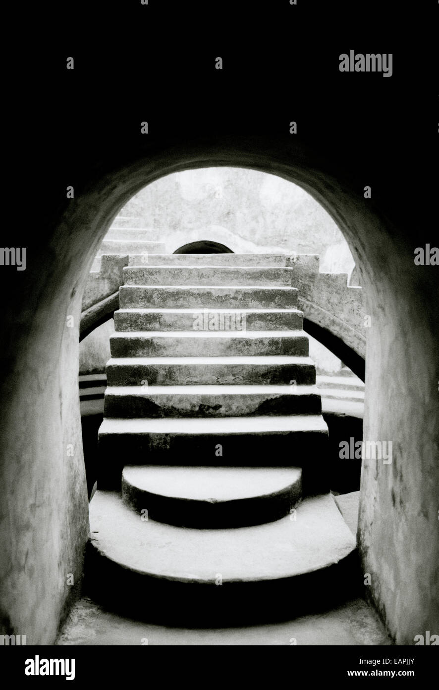 Underground Mosque Sumur Gumuling in the Taman Sari complex in ...
