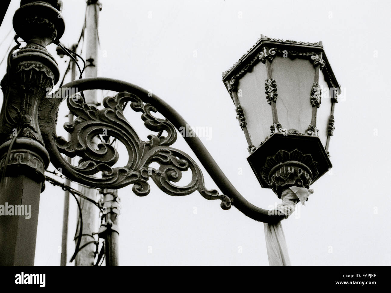 Old style street lighting hi-res stock photography and images - Alamy