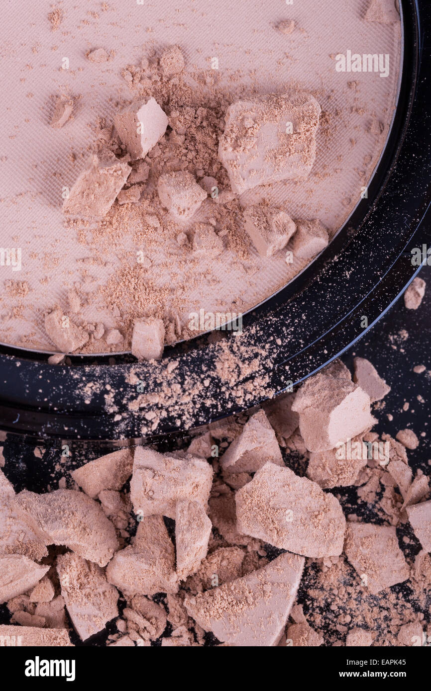 Face foundation powder product with crumbled texture Stock Photo - Alamy