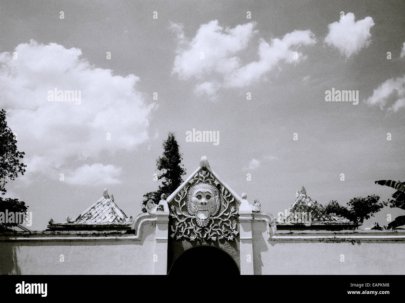 Yogyakarta Sultanate bathing complex Taman Sari Water Castle in ...