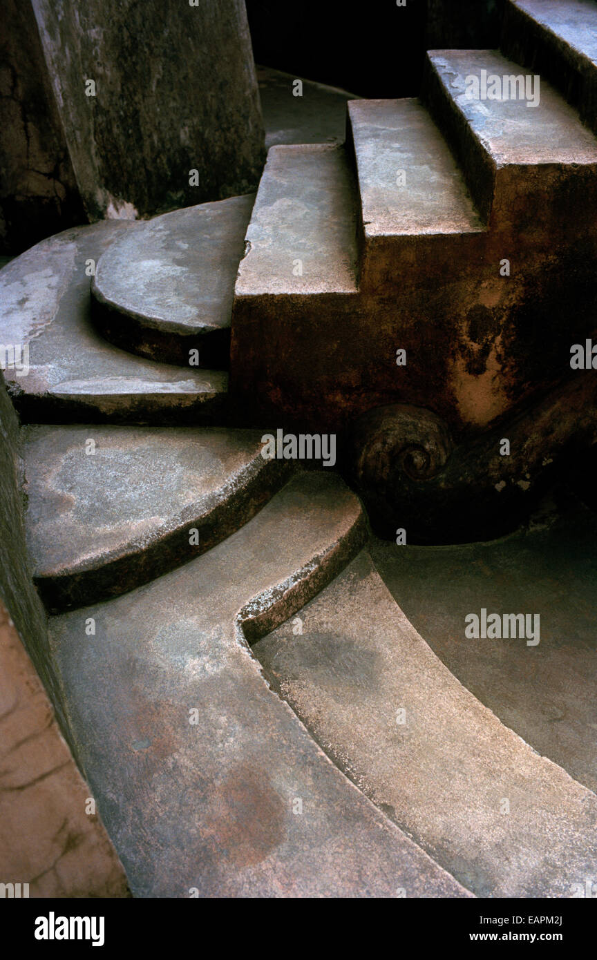 Underground Mosque Sumur Gumuling in the Taman Sari complex in ...