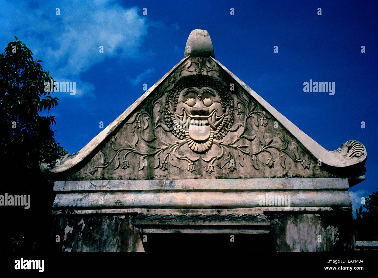 Taman sari castle hi-res stock photography and images - Alamy