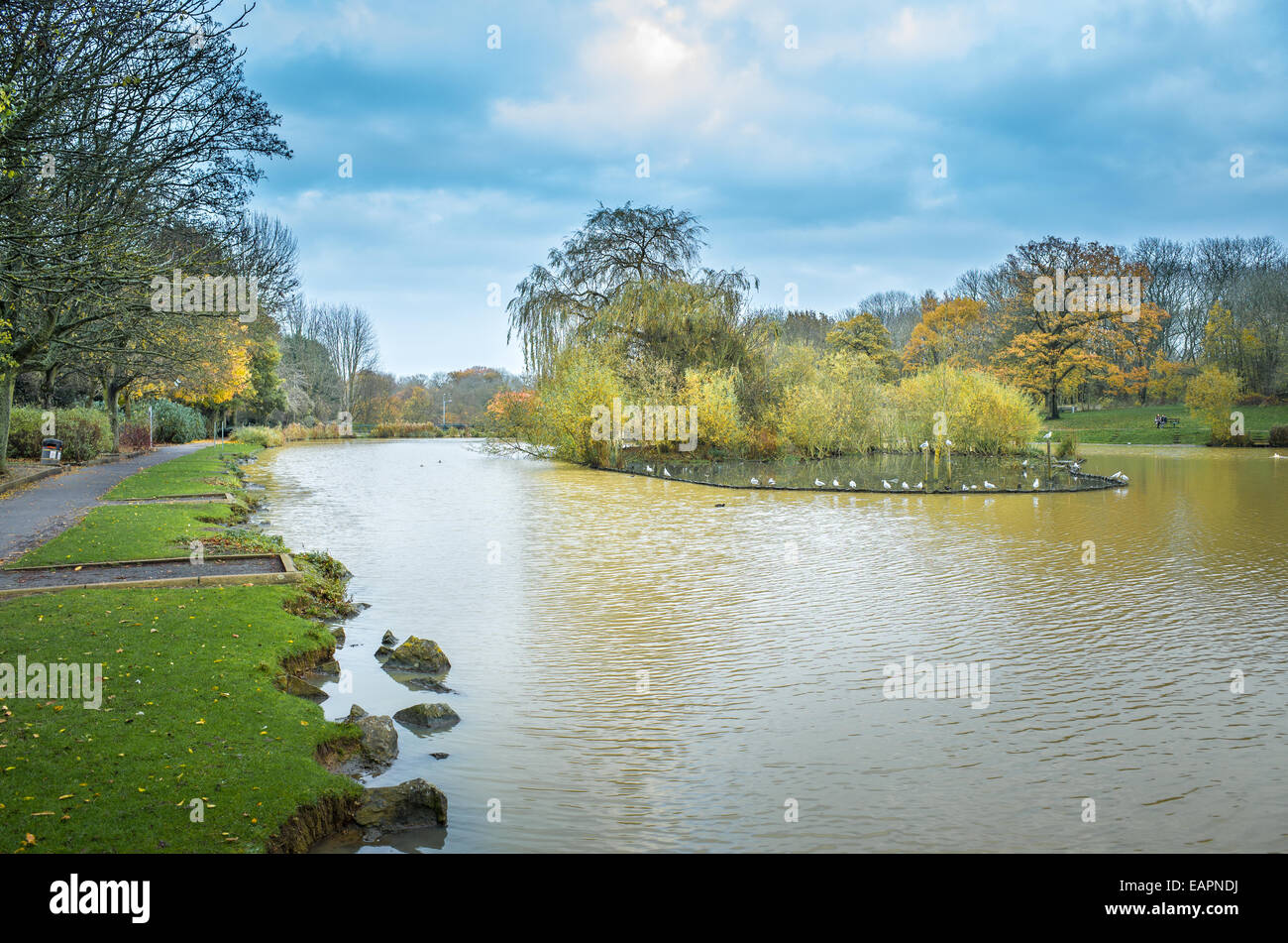 Corby boating lake Stock Photo - Alamy