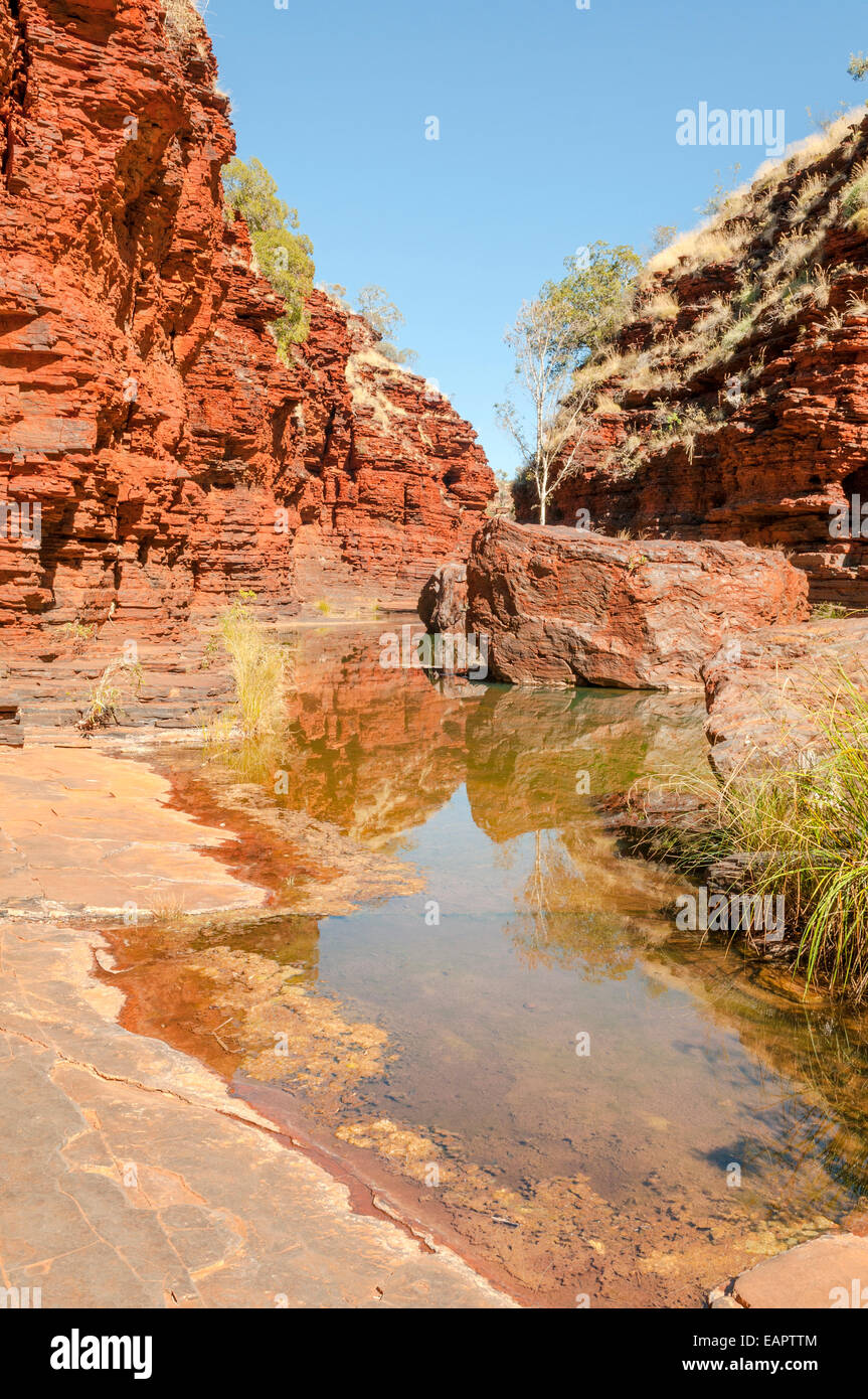 Kalamina gorge karijini national park hi-res stock photography and ...