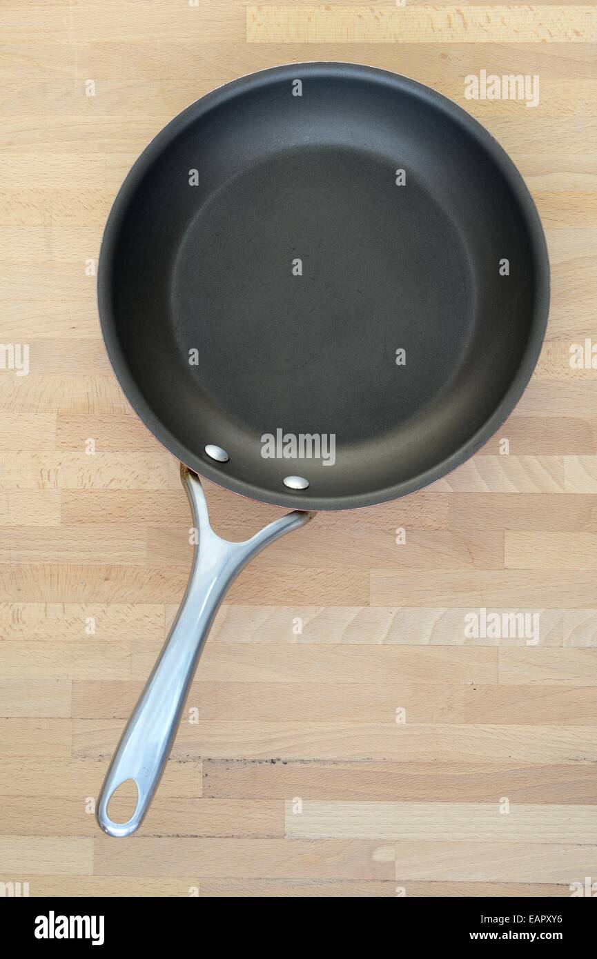 A close up shot of kitchen ware Stock Photo - Alamy