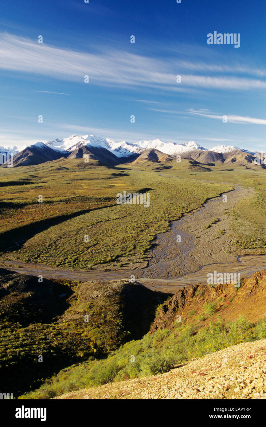 Alaska, Denali National Park, Polychrome Pass, Alaska Range In Distance ...