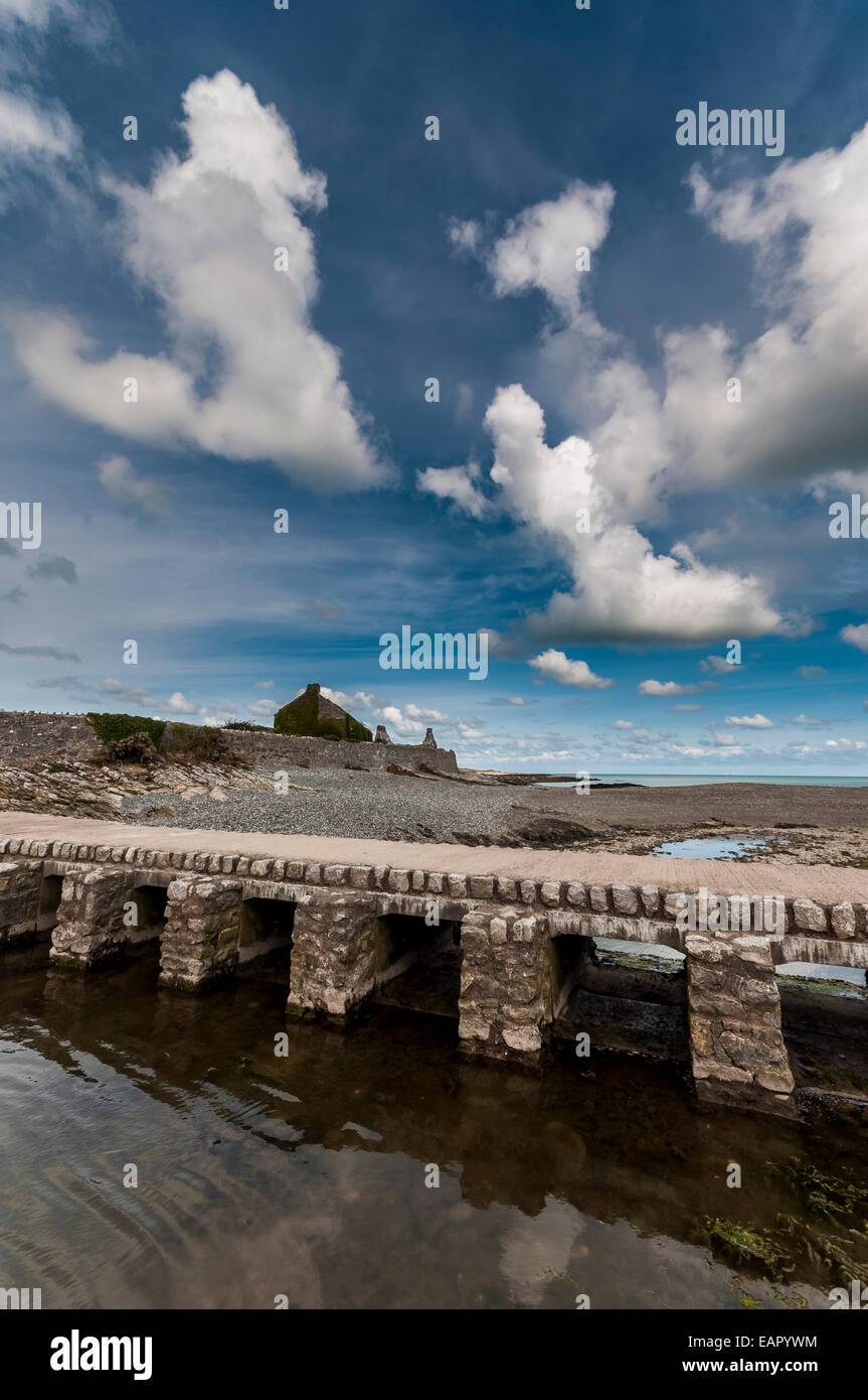 Cemlyn Bay Anglesey North Wales Stock Photo - Alamy