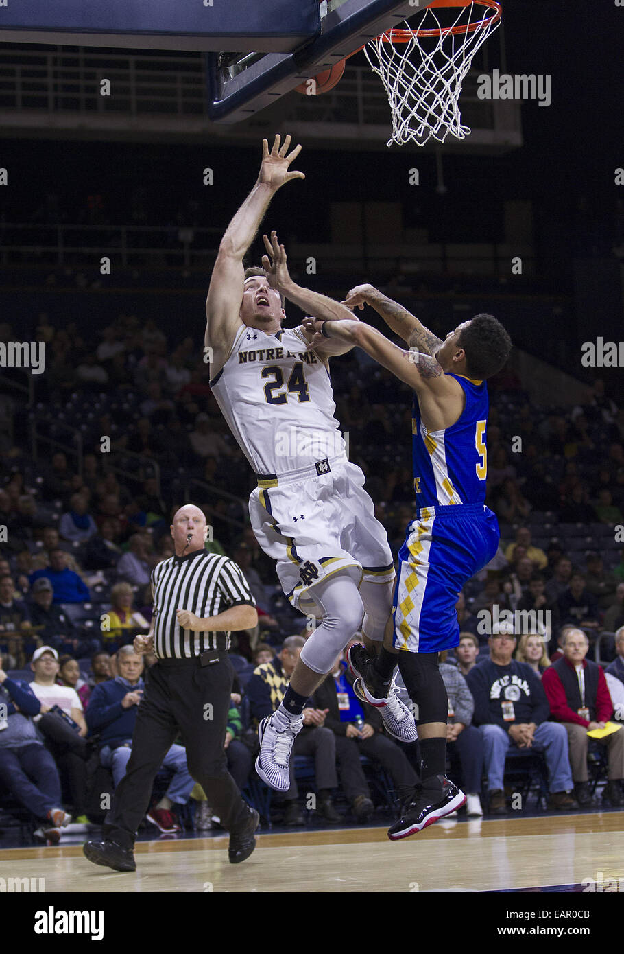 November 19, 2014: Notre Dame guard Pat Connaughton (24) drives to the ...