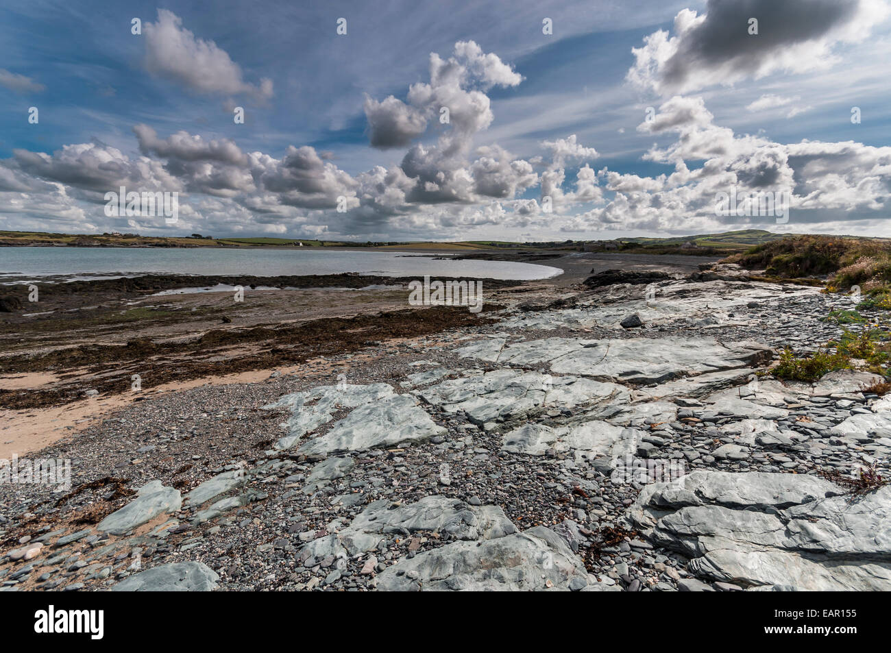 Cemlyn bay anglesey north wales hi-res stock photography and images - Alamy