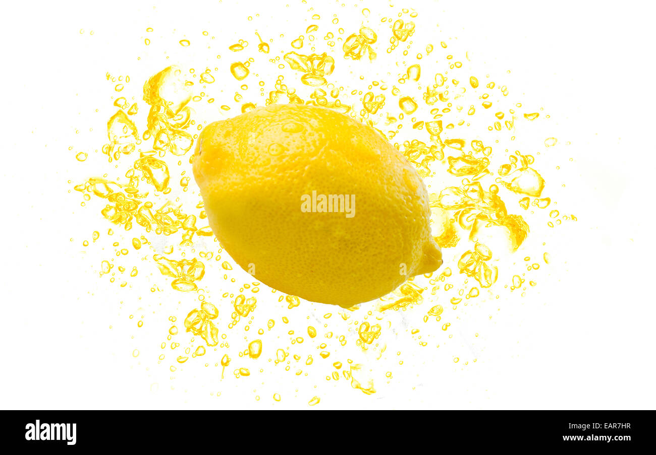 Lemon and water splash Stock Photo - Alamy