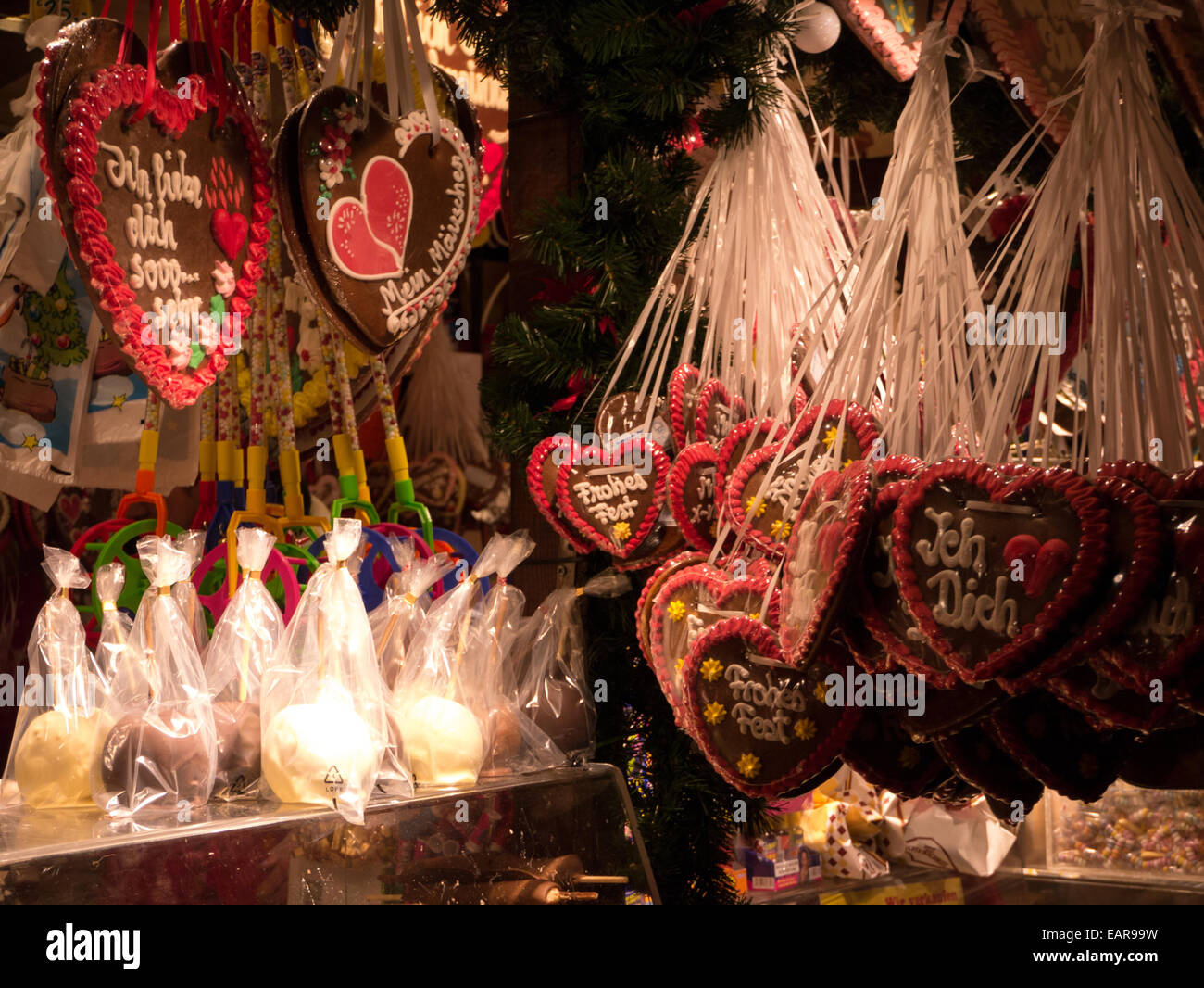 Lebkuchen hi-res stock photography and images - Alamy