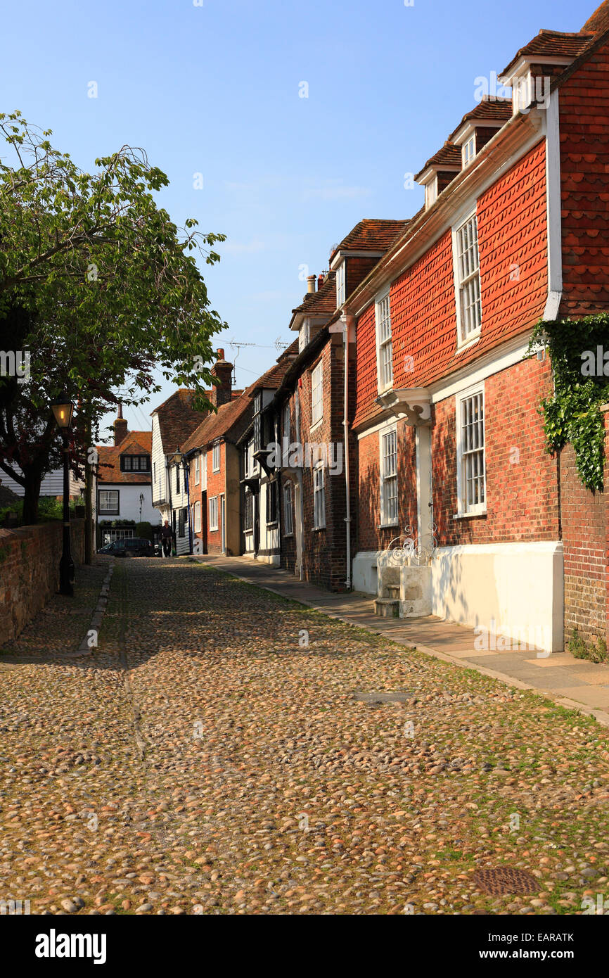 Church square rye houses hi-res stock photography and images - Alamy