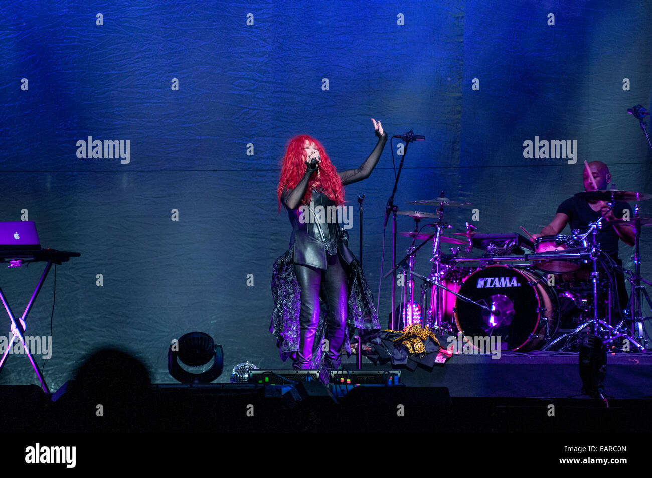 The Goddess of pop and the pioneer of female rock, Cher, presents her ...