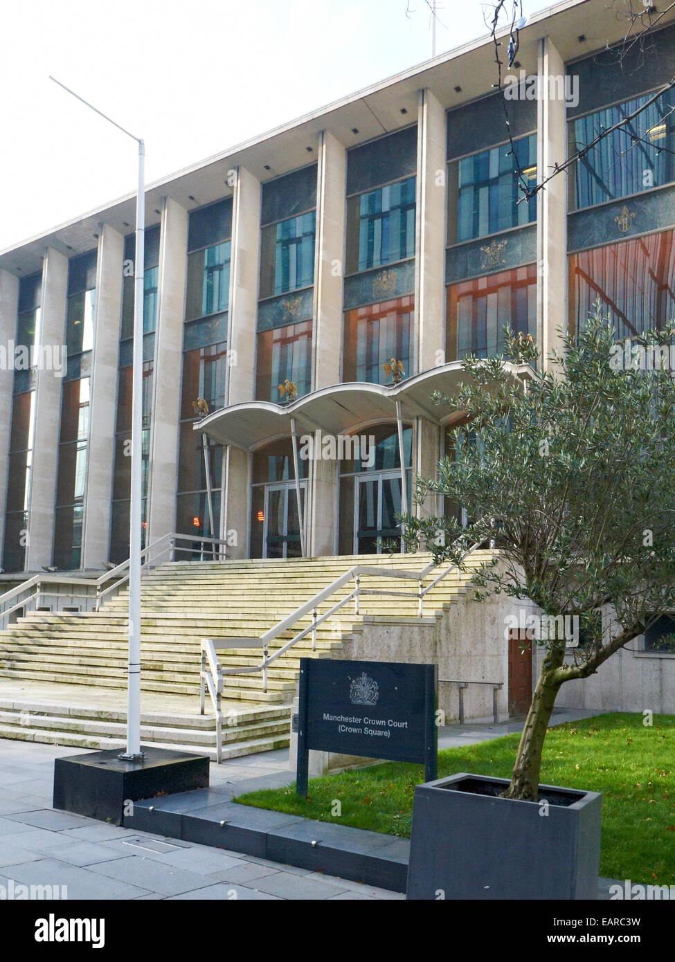 Manchester court sign hi-res stock photography and images - Alamy