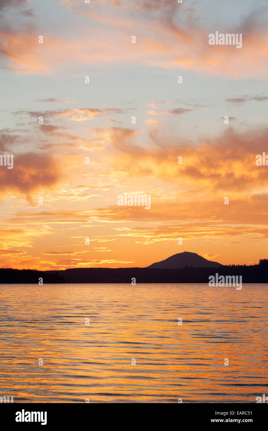 Aberdeen lake hi-res stock photography and images - Alamy