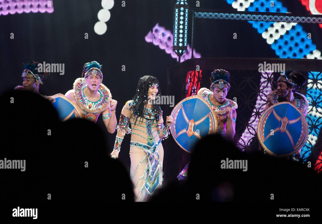 Isis goddess hi-res stock photography and images - Alamy