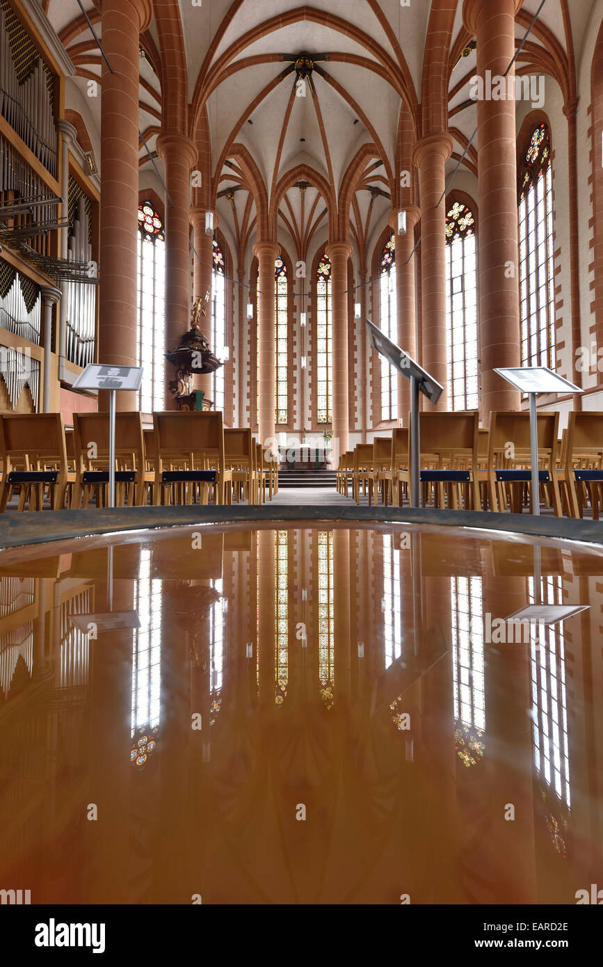 Reflection in baptismal font, choir room with altar, Heiliggeistkirche ...