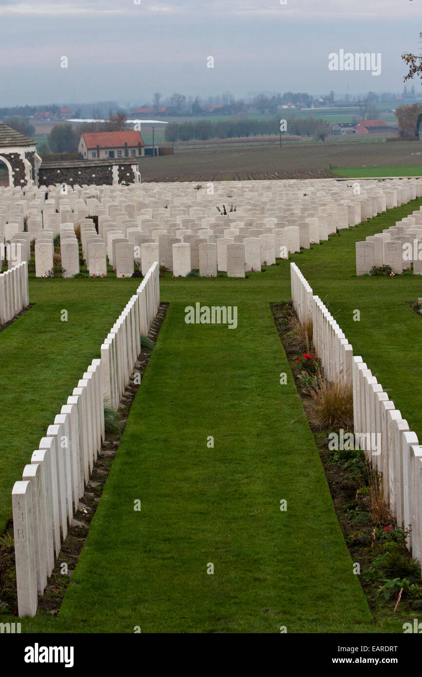 Tyne Cot WW1 cemetery in Belgium Stock Photo - Alamy
