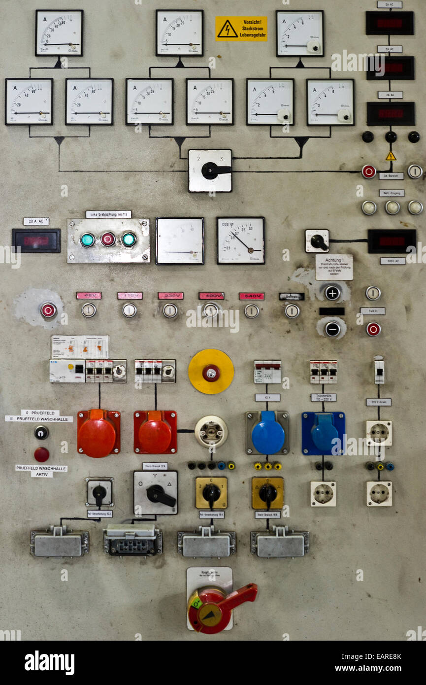 Switch box hi-res stock photography and images - Alamy