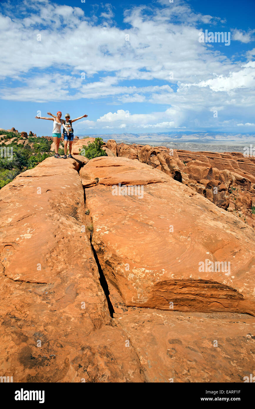 Balancing rock garden hi-res stock photography and images - Alamy