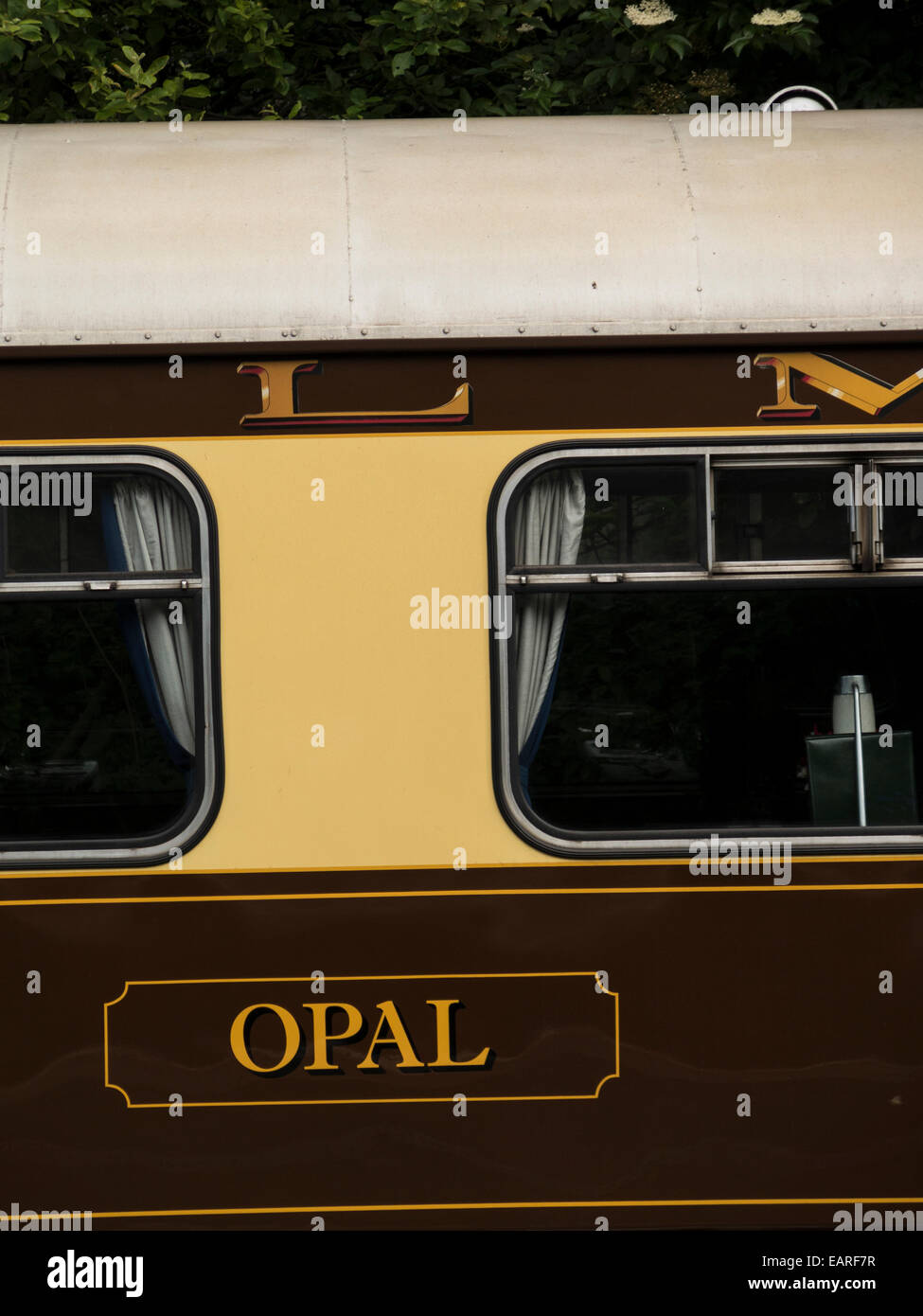 Pullman Coaches Pullman Steam High Resolution Stock Photography and ...