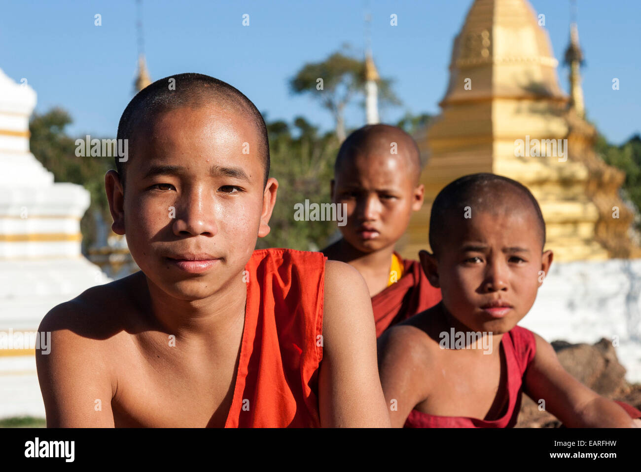 Novices in a convent school, Kalaw, Shan State, Myanmar Stock Photo - Alamy