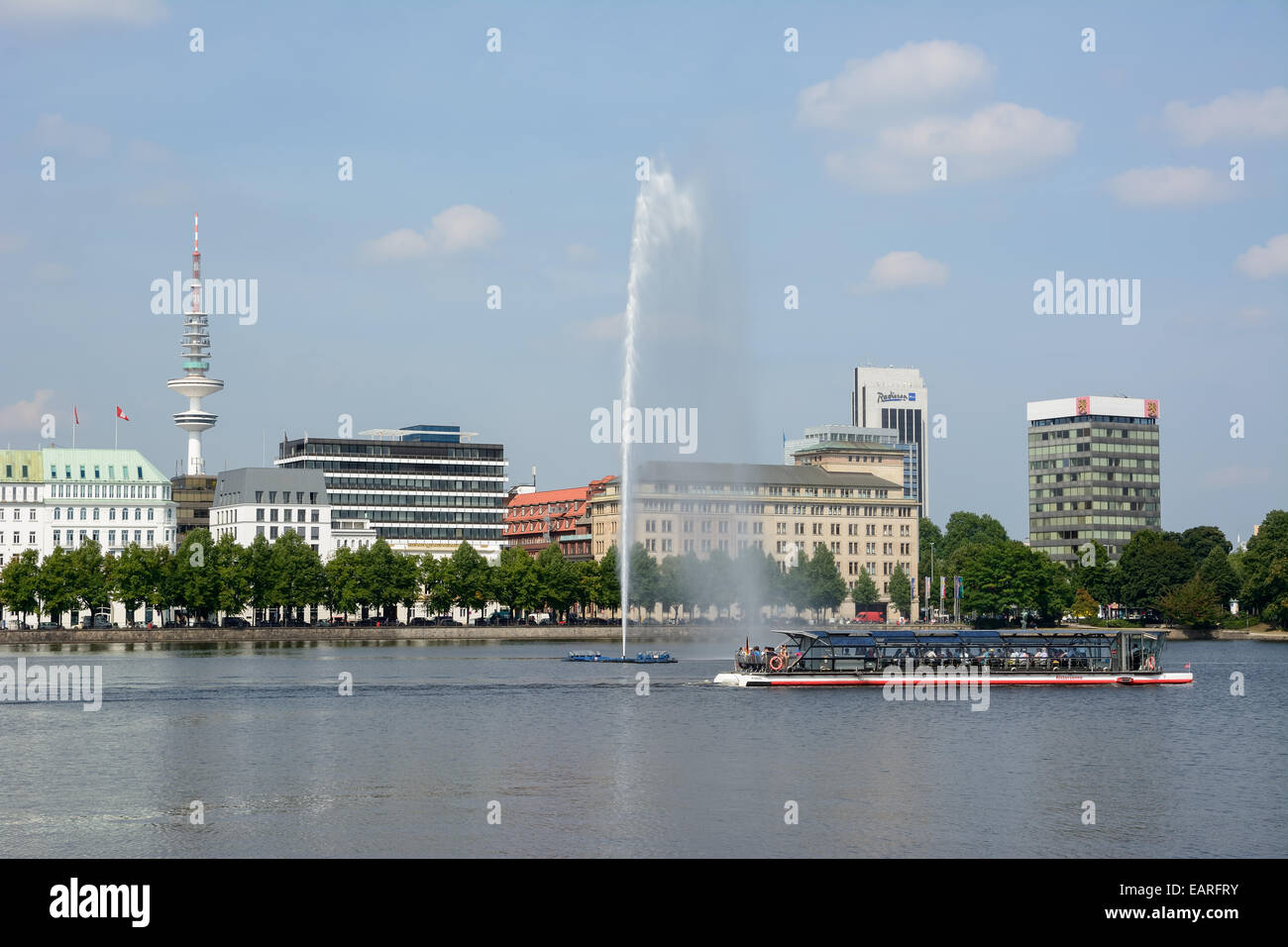 View over the Inner Alster Lake with Alster Fountain and an Alster ...