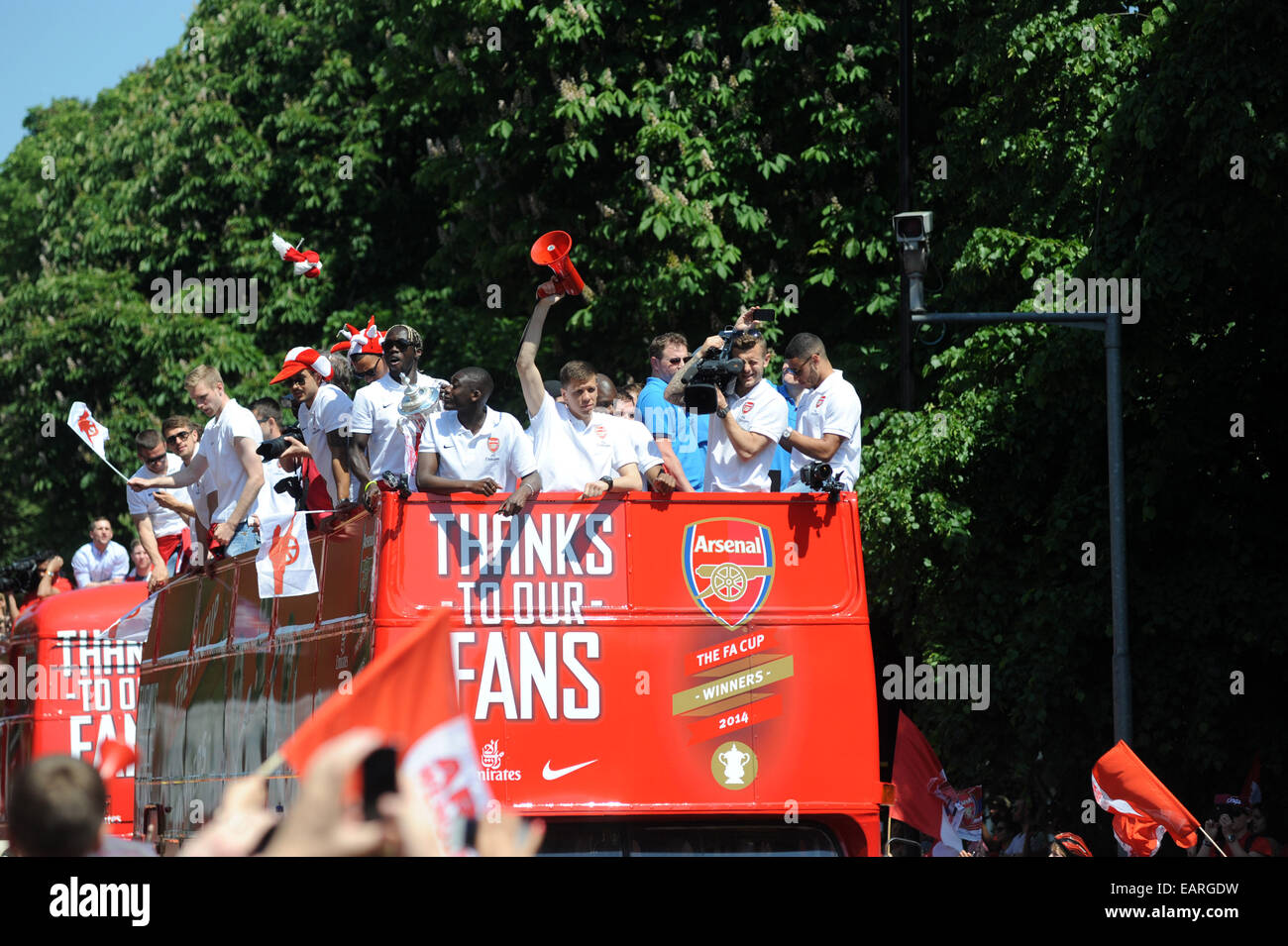 Scenes at the Arsenal FA Cup Victory Parade in North London Featuring ...