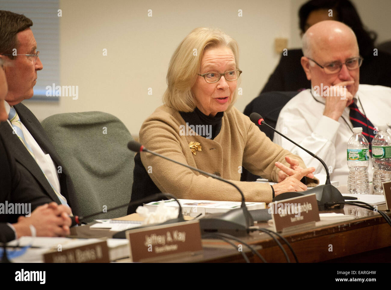 Manhattan, New York, USA. 19th Nov, 2014. Metropolitan Transportation ...