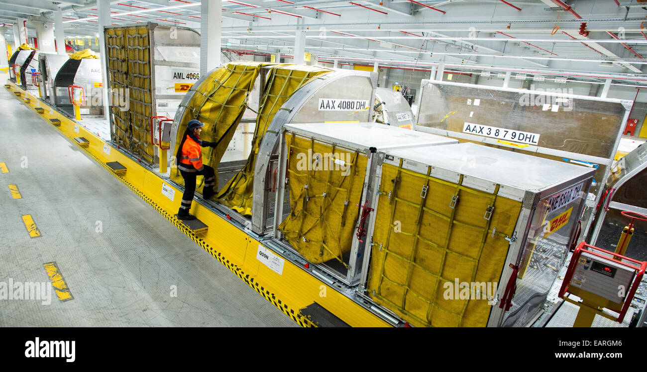 Schkeuditz, Germany. 20th Nov, 2014. Freight containers stand ready for ...