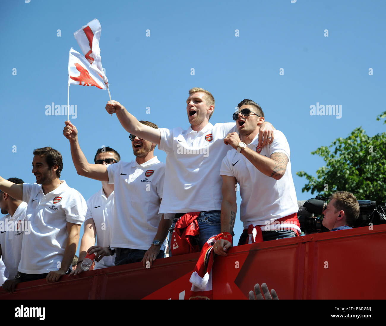 Scenes at the Arsenal FA Cup Victory Parade in North London Featuring ...