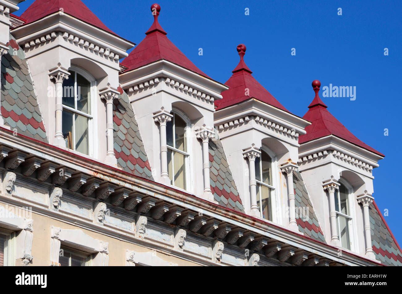 Charleston - South Carolina: Architectural detail of a multi-colored ...