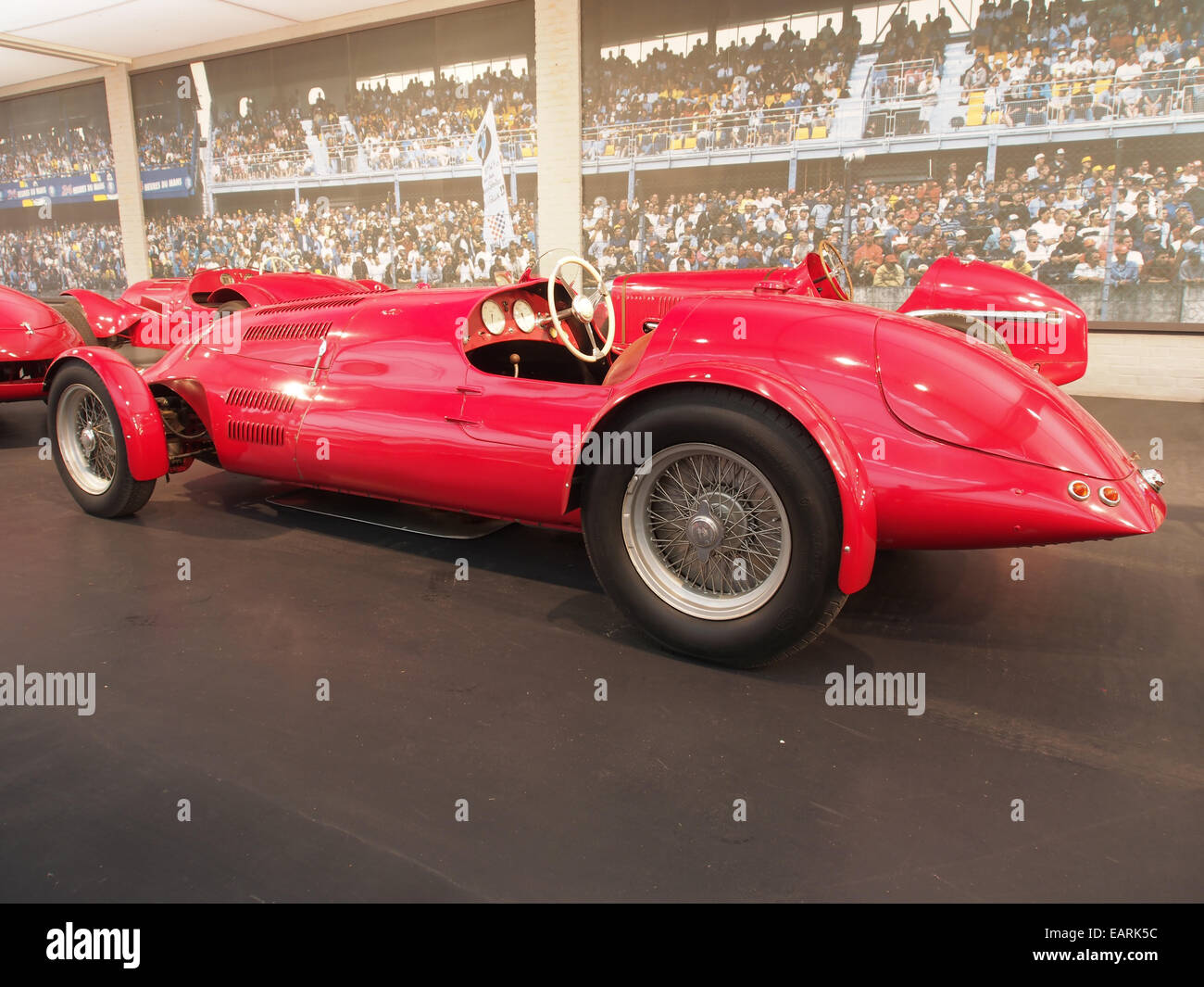 The 1937 Alfa Romeo 8C 2900 is an iconic sports car featuring an 8 ...