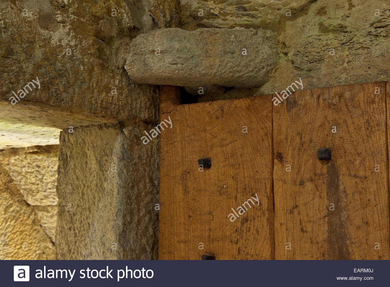 Ancient hinge hi-res stock photography and images - Alamy
