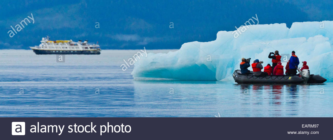 Alaska zodiac tour hi-res stock photography and images - Alamy