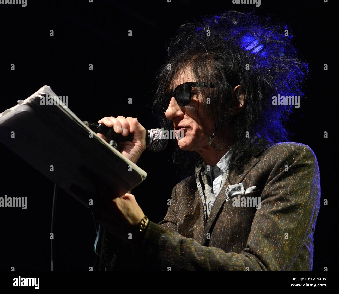 The original British 'punk poet' John Cooper Clarke performs at Vicar ...