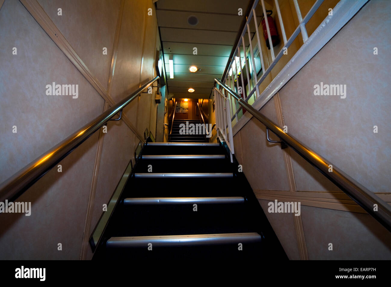 Decks hi-res stock photography and images - Alamy