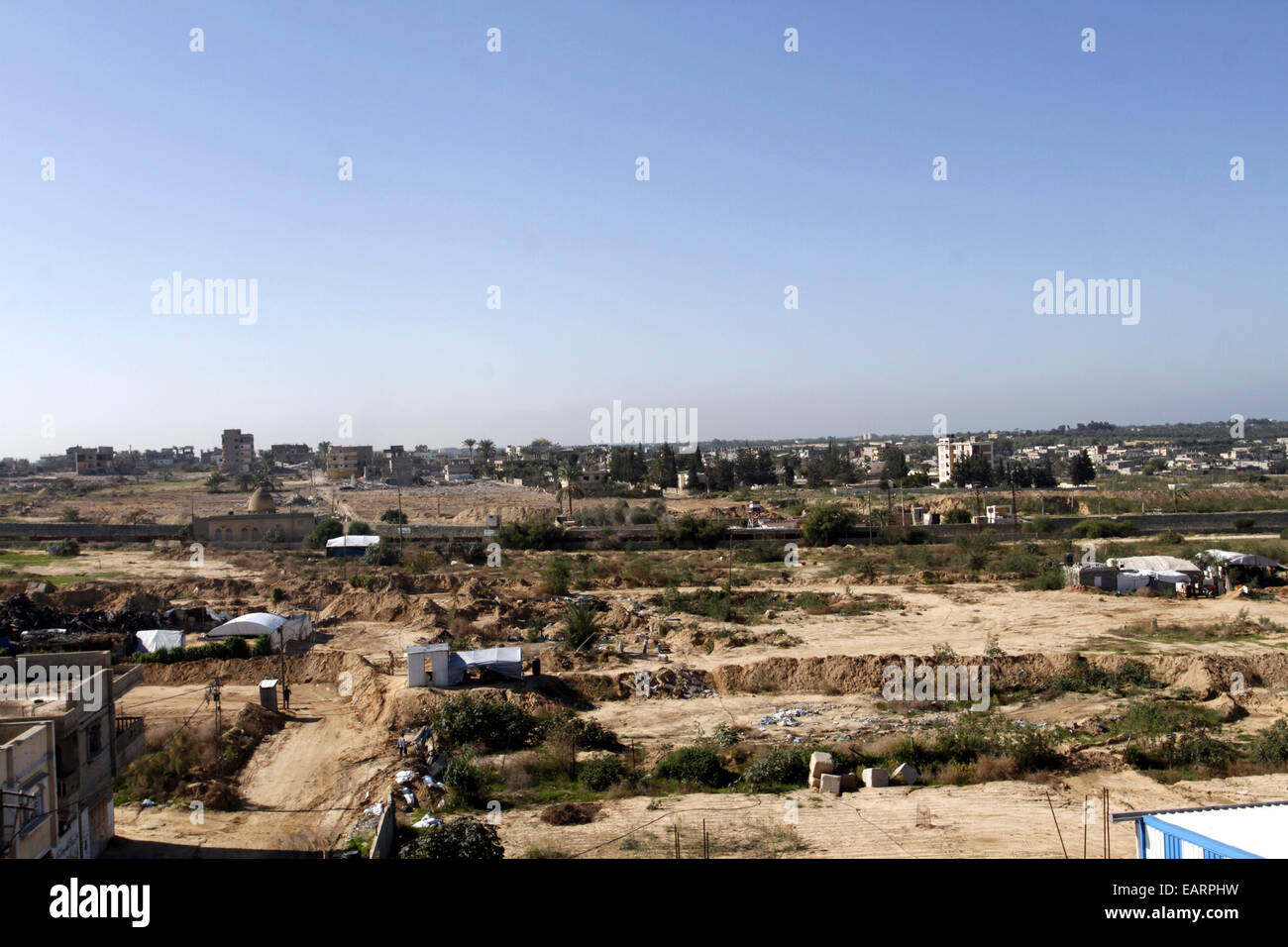 Rafah, Gaza Strip, Palestinian Territory. 20th Nov, 2014. The border ...