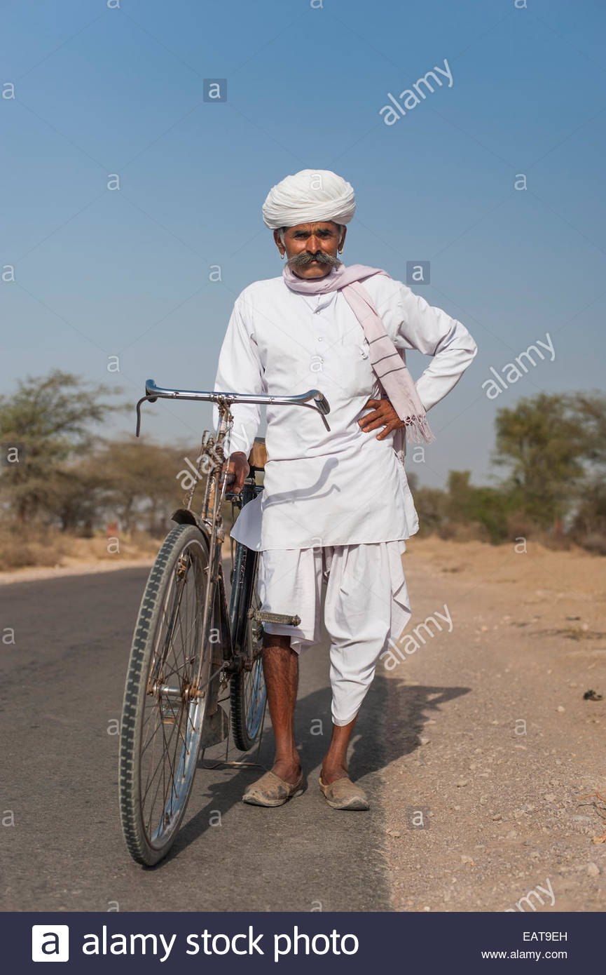 Rajasthani Men Dress Stock Photos & Rajasthani Men Dress Stock Images ...