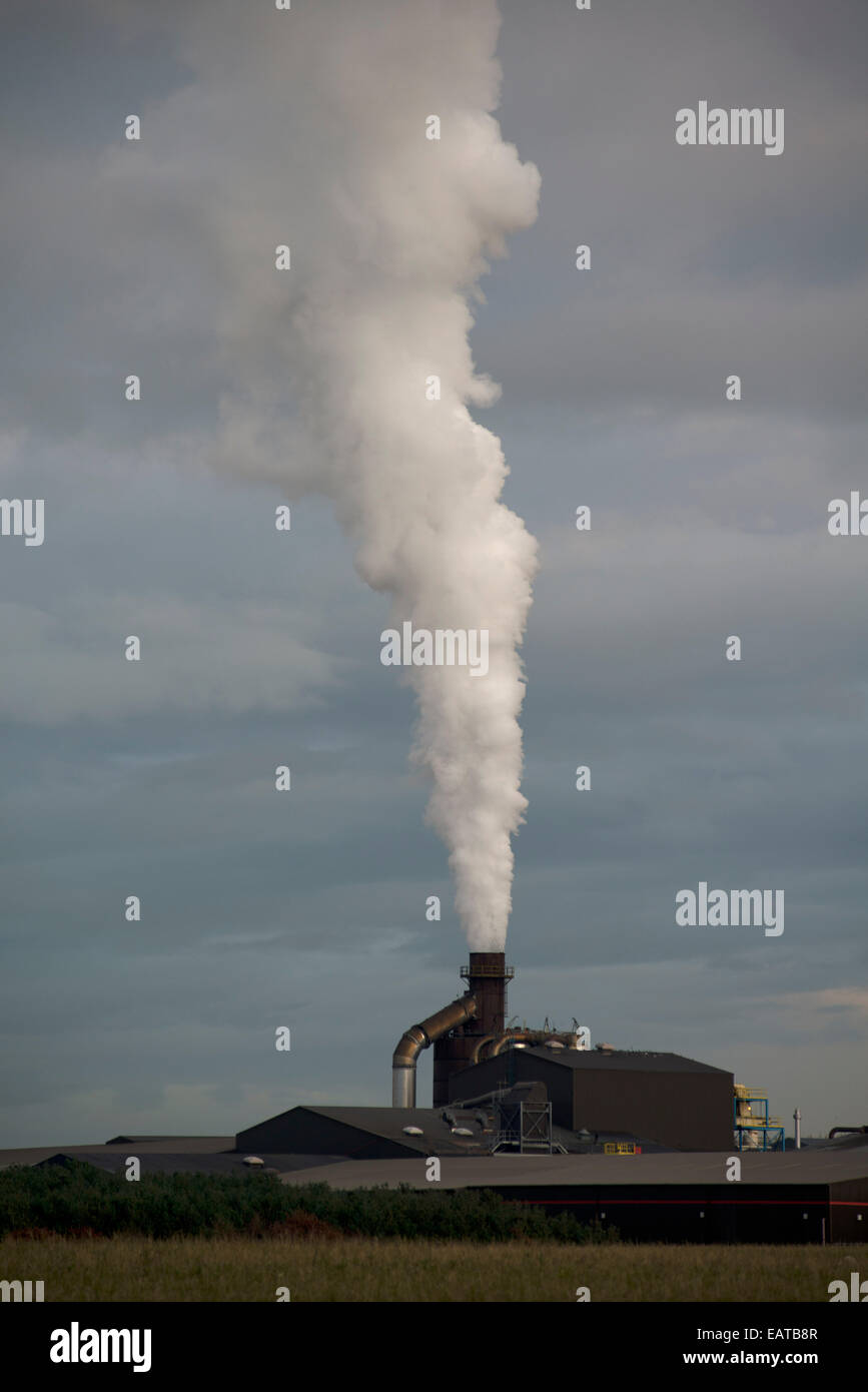 Norbord factory at Dalcross near Inverness Stock Photo - Alamy