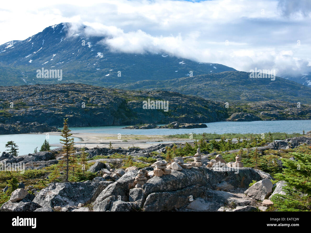 Eskimo art form hi-res stock photography and images - Alamy