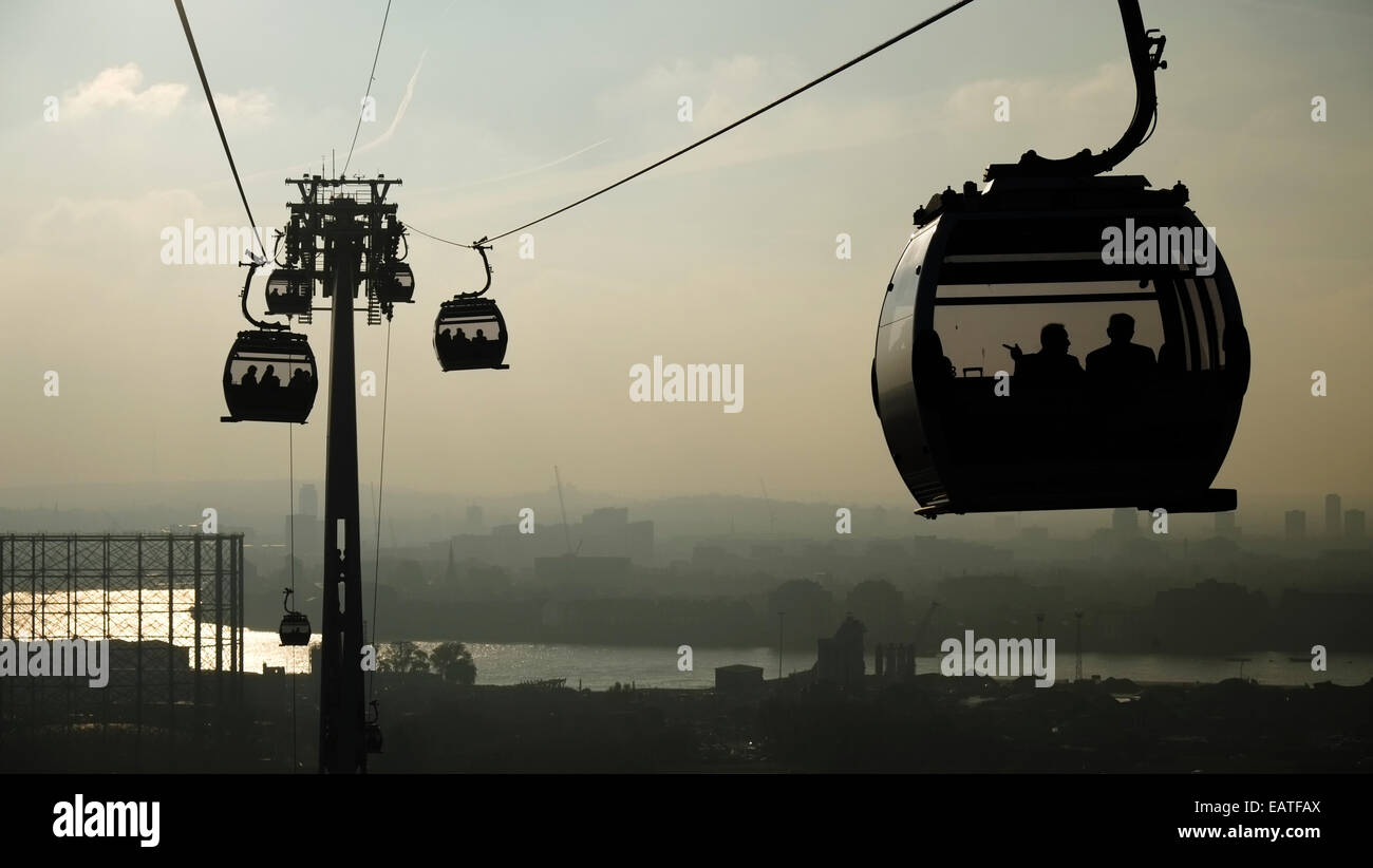 London Cable Car Stock Photo - Alamy
