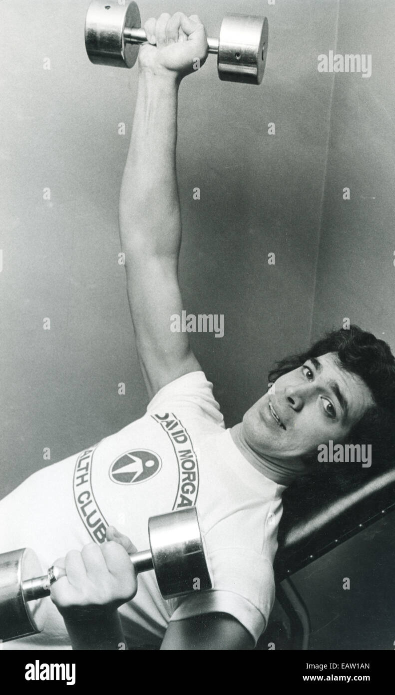 ENGELBERT HUMPERDINCK UK pop singer at the David Morgan Health Club ...